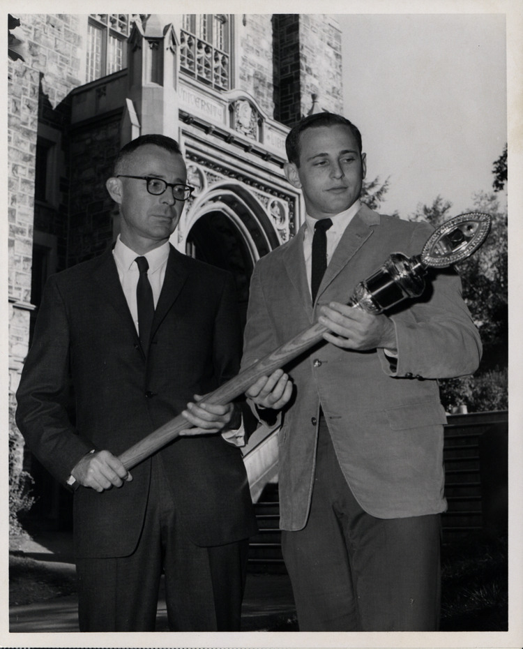 Group portrait / Yates, W. Ross (Willard Ross); Goldmann, Stephen F ...