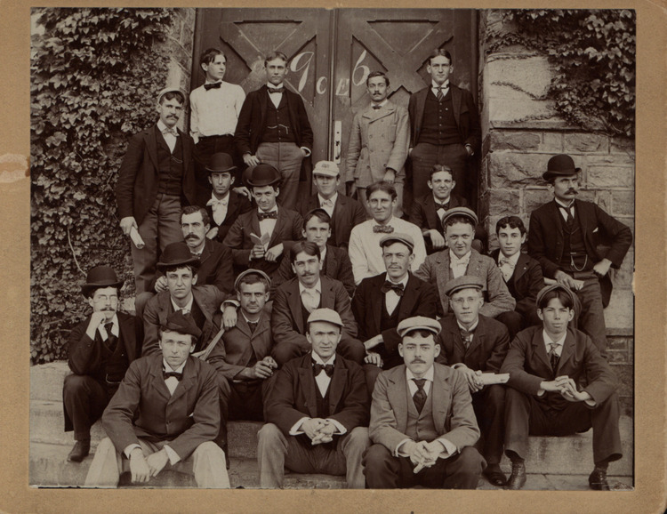 Group portrait / Weiler; Bartles; Bliem; Davenport; Durham; McBride ...
