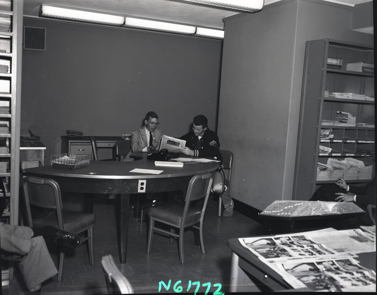 Group portrait / Packer Hall, the University Center / Study Area ...