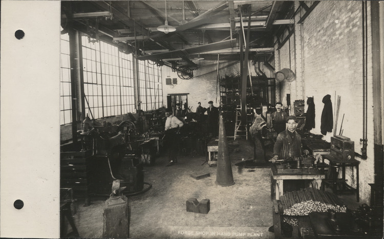 Photograph 11: Forge Shop in Hand Pump Plant | Lehigh Preserve