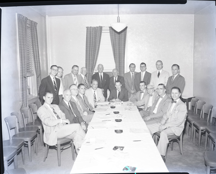 Group portrait / Reunion Committee; Reunion | Lehigh Preserve