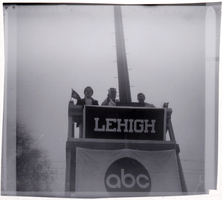Lehigh sign over ABC | Lehigh Preserve