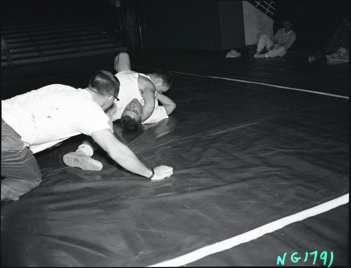 Group portrait / Taylor Gymnasiums / Intramural Wrestling; Fite Night ...