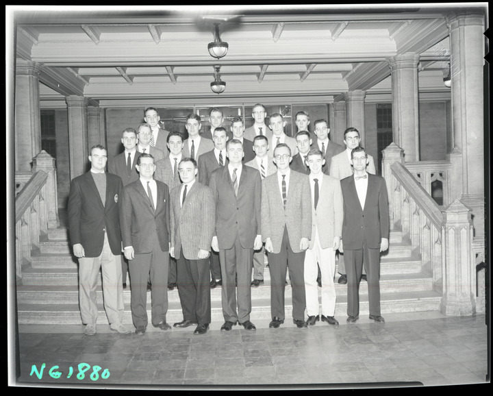 Group portrait / Electrical Engineering Club | Lehigh Preserve