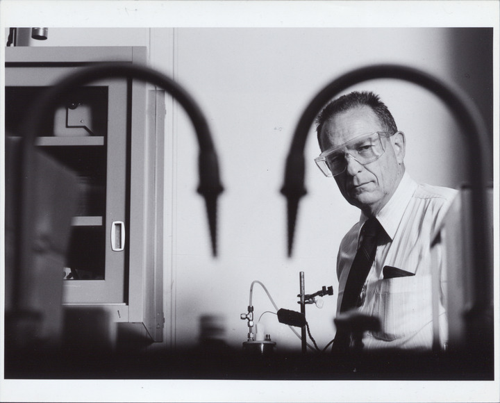 Professor Fred P. Stein in Chemical Engineering Lab | Lehigh Preserve