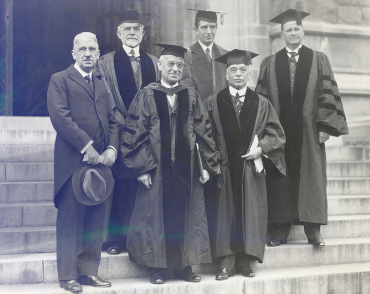 Group portrait / Doherty, Henry Latham; Gilbert, Seymour Parker; Lucas ...