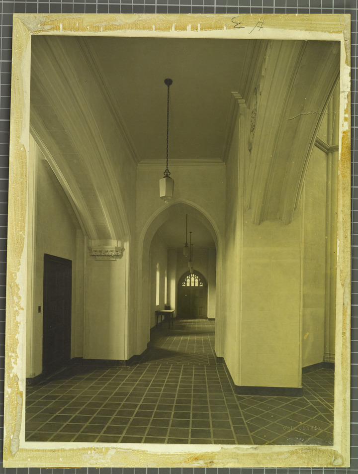 Building / Alumni Memorial Building / Campus; Administrative Buildings ...