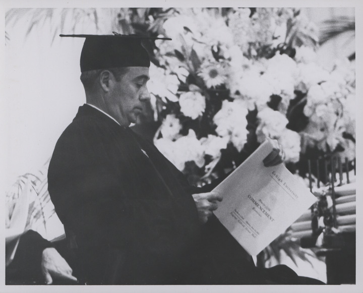 Portrait / Scranton, William Warren, 1917- / Commencement; Honorary ...
