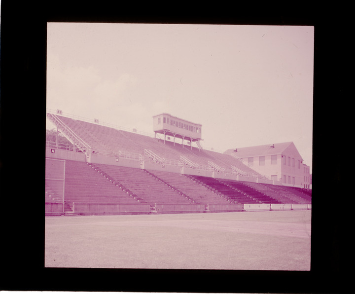 Building / Taylor Stadium | Lehigh Preserve