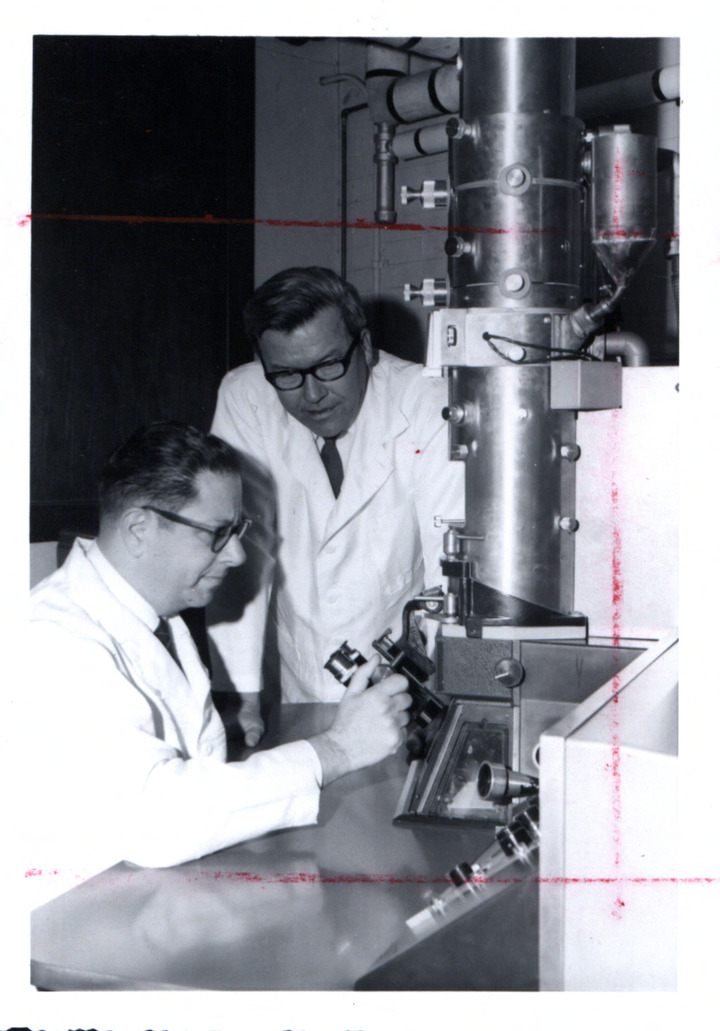 Group portrait / Sclar, Charles B.; Ryan, J. Donald (John Donald) 1921 ...