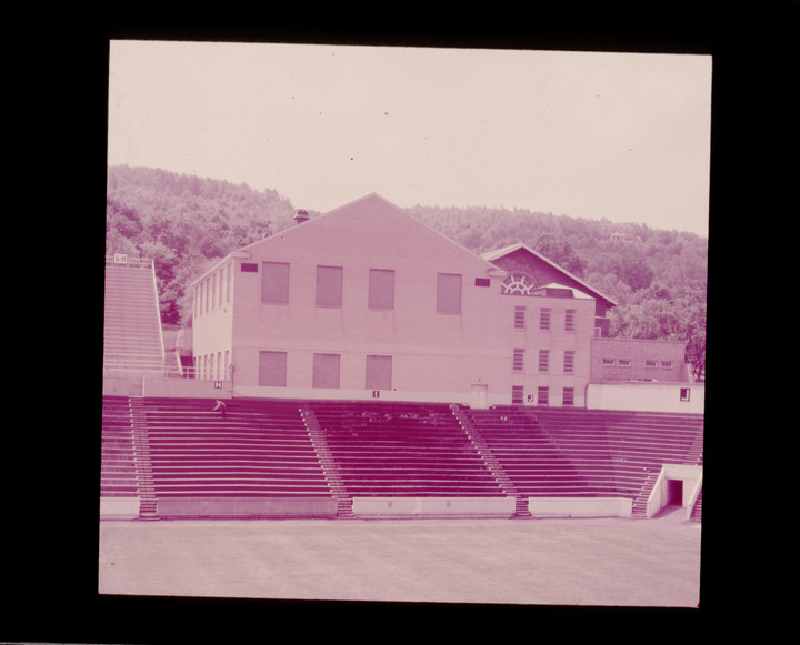 Building / Taylor Stadium | Lehigh Preserve