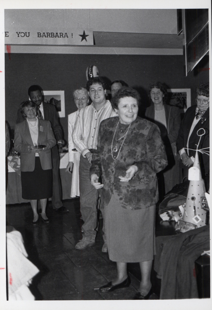 Barbara Frankel, standing with group | Lehigh Preserve