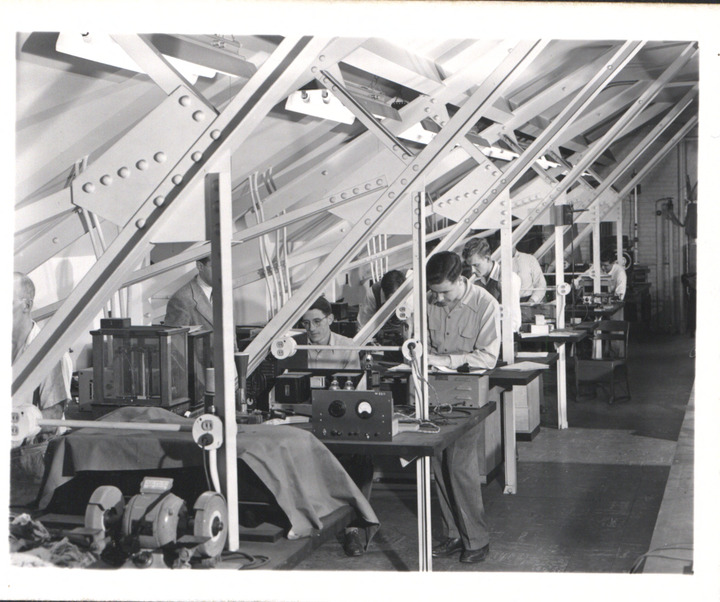 Group portrait / Physical Laboratory; Sherman Fairchild Center for the ...