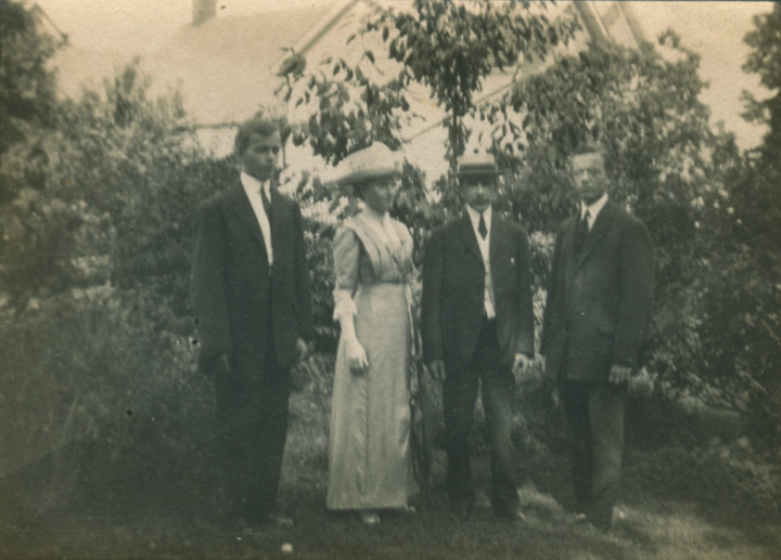 Frank Henry Martin with wife, Jennie Keller Martin, and sons Herbert ...
