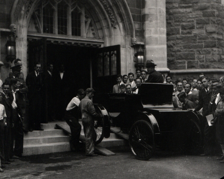 Crowd / Larkin, Frederick V. / Packard Laboratory / Packard Car ...