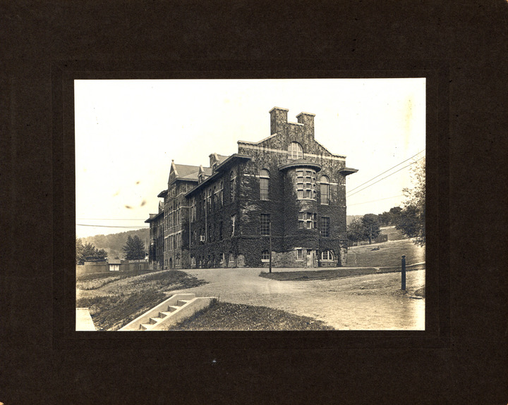 Building / Physical Laboratory; Sherman Fairchild Center for the ...